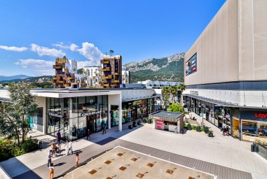 Le centre commercial L'Avenue 83 ouvre ses portes près de Toulon